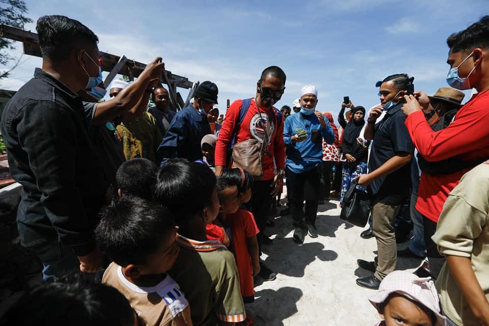 (VIDEO)Ebit Lew: Bantu rakyat Sabah susah di Kuala Lumpur hingga ke ...